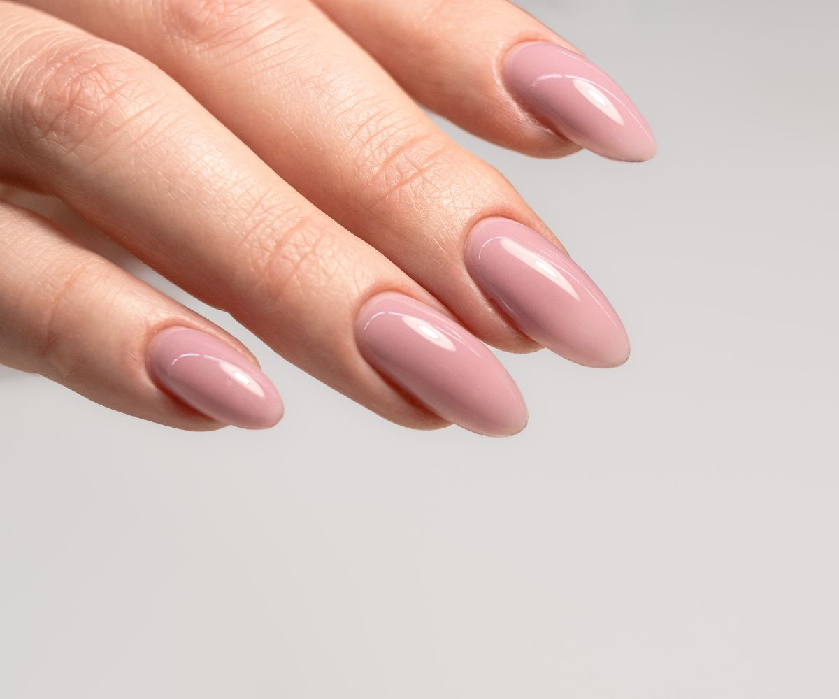 Jakie są najładniejsze kształty paznokci? Poznaj typy i nazwy paznokci ...